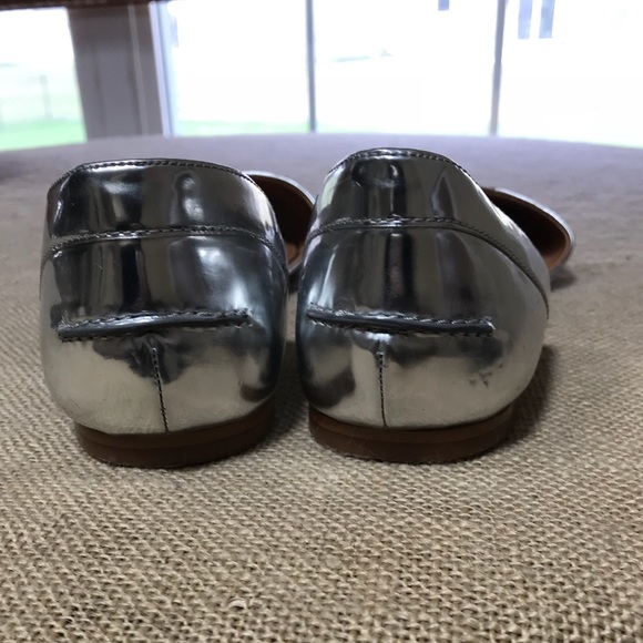 J. Crew | Shoes | Jcrew Metallic Silver Pointed Toe Flats | Poshmark